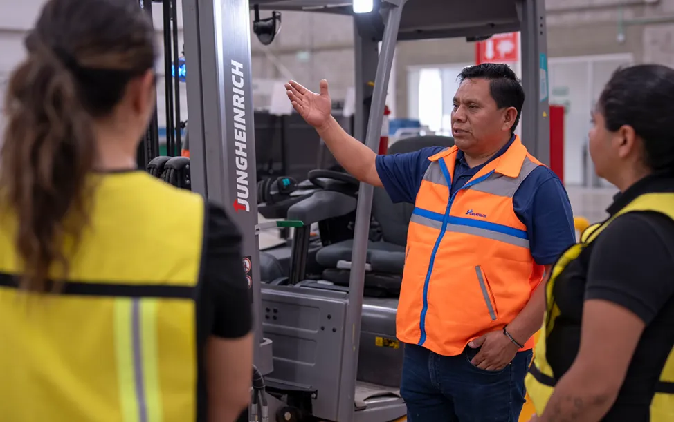 CREATBLUE | Servicios especializados en recursos humanos